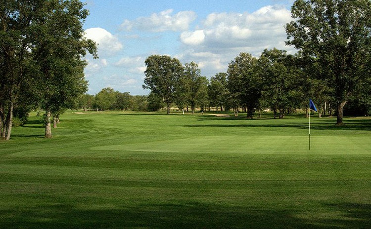 Home - Oakwood Golf Course & Campground